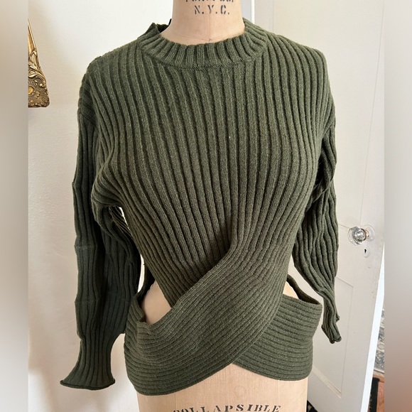 Fashion Nova | Sweaters | Fn Fashion Nova All Wrapped Up Sweater Olive Color Size Small Pullover ...